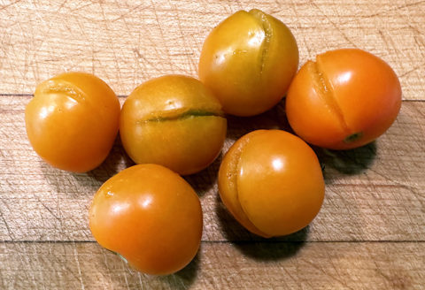 What To Do With Too Many Cherry Tomatoes…including split ones ...